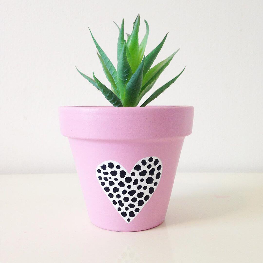 23 Easy And Beautifully Painted Pot Ideas