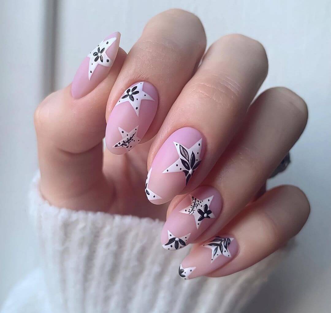 33 The Most Beautiful Flower Nails For Your Next Manicure