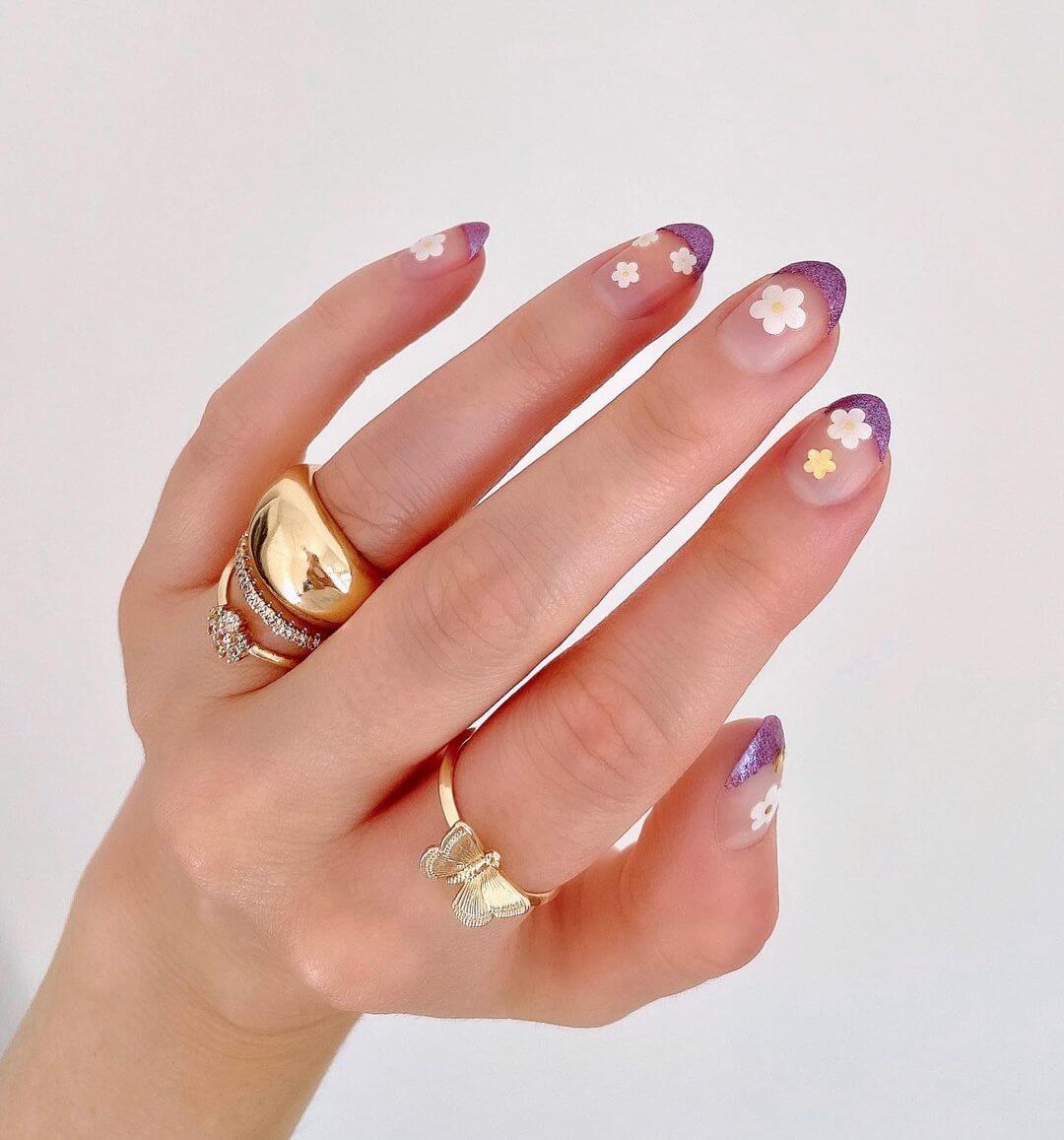 33 The Most Beautiful Flower Nails For Your Next Manicure