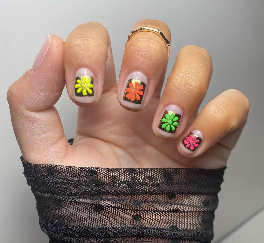 33 The Most Beautiful Flower Nails For Your Next Manicure