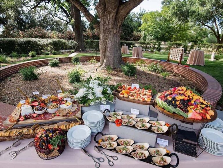 20+ Unique Ideas For A Stunning Spring Wedding