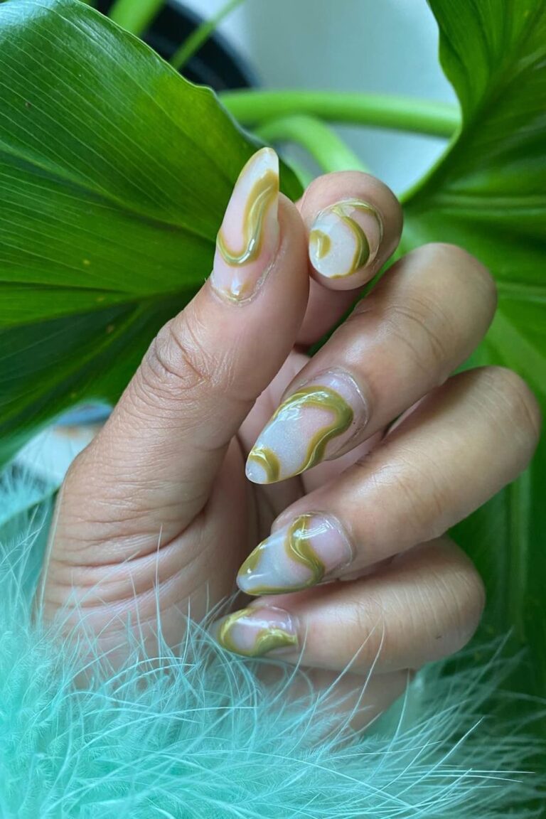 27 Graceful Plant Nail Art Designs