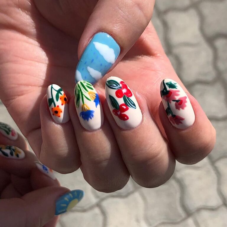 27 Graceful Plant Nail Art Designs