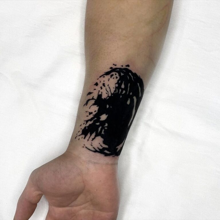 32 Magnificent Wave Tattoo Designs