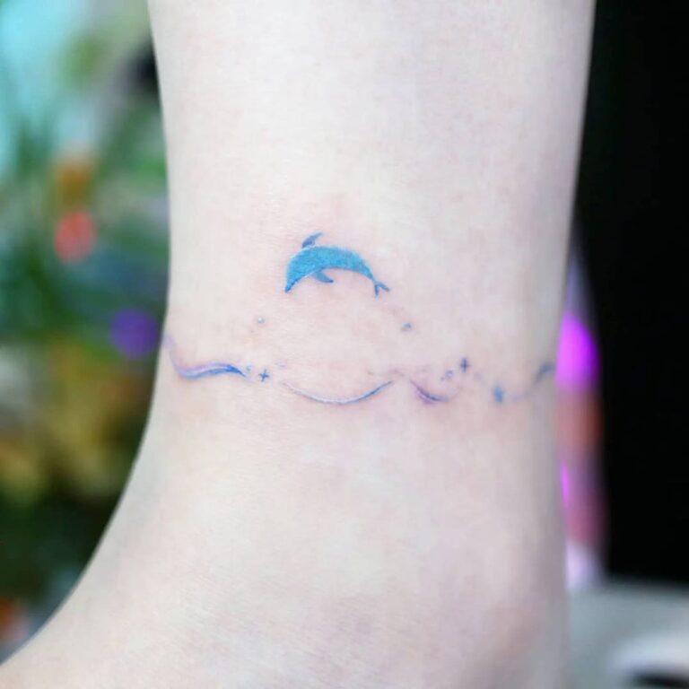 32 Magnificent Wave Tattoo Designs