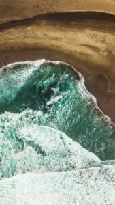 20 Amazing Free Sea Phone Wallpapers