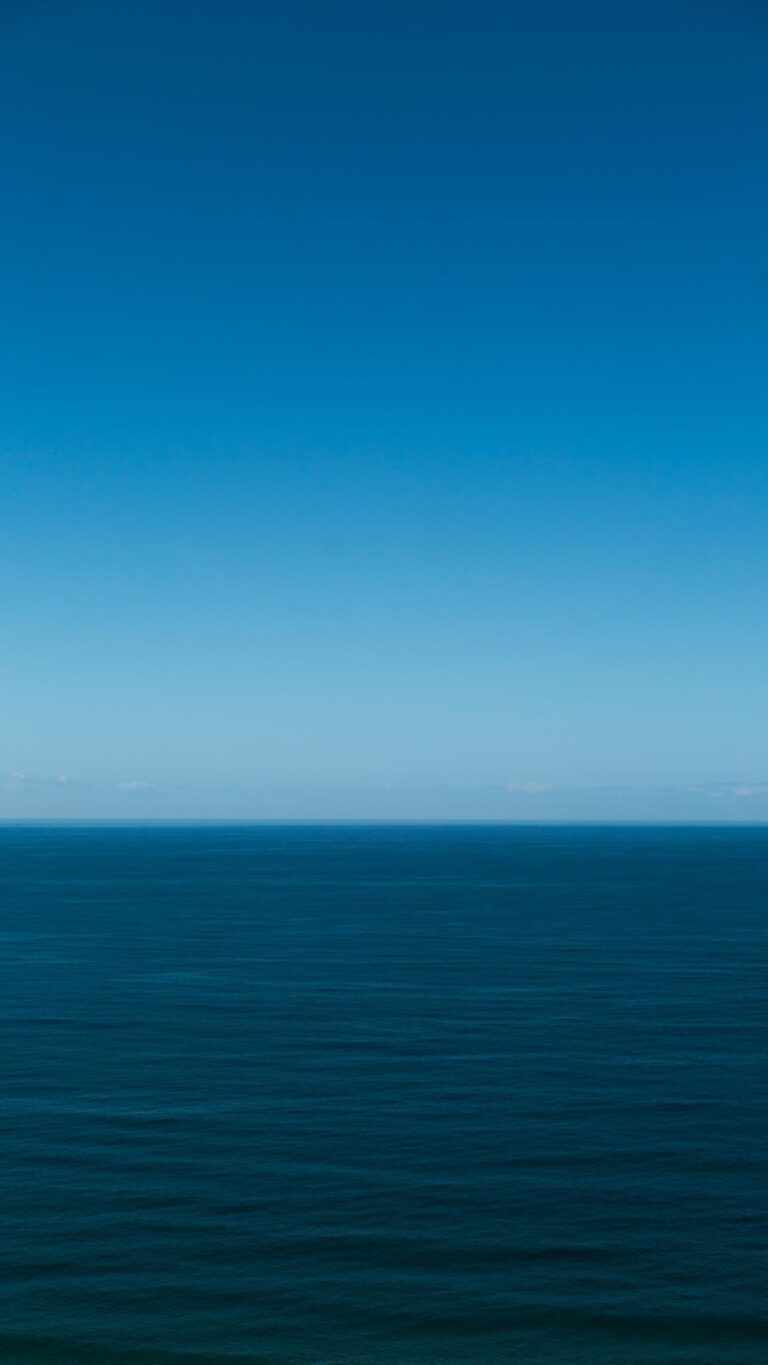 20 Amazing Free Sea Phone Wallpapers