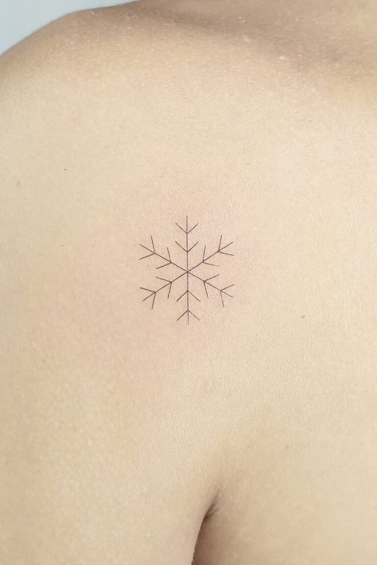 Top 21 Stunning Snowflake Tattoo Ideas