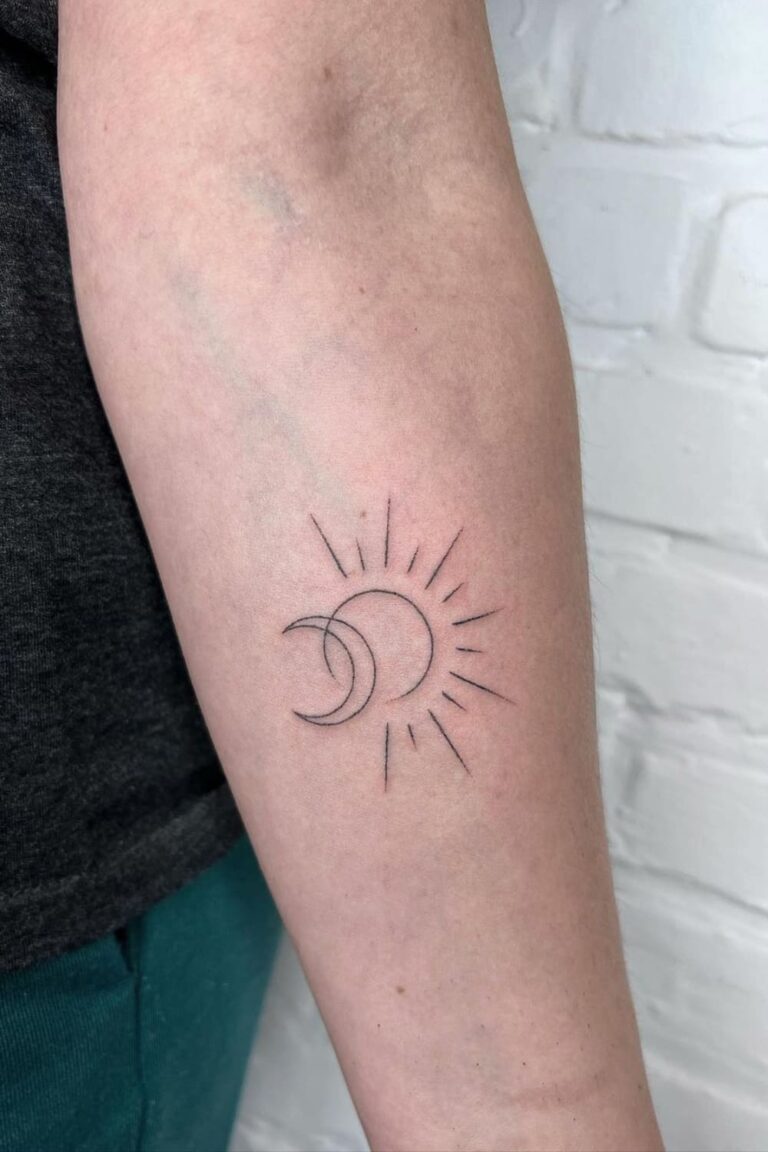 38 Amazing Small Sun and Moon Tattoo Ideas