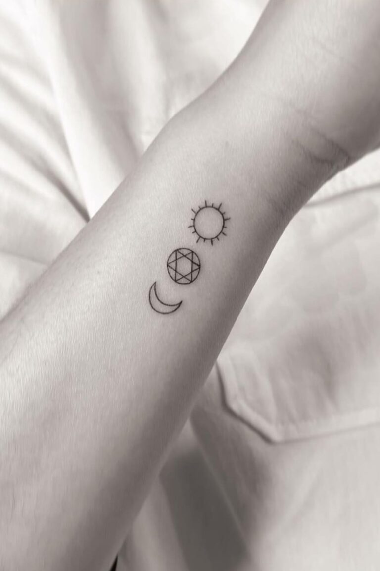 38 Amazing Small Sun and Moon Tattoo Ideas