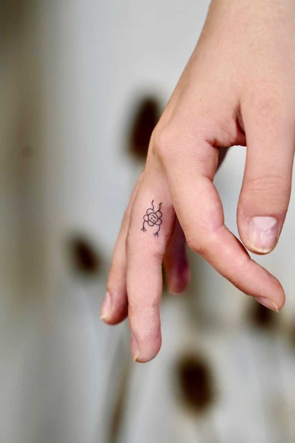 55 Unique Small Finger Tattoo Ideas