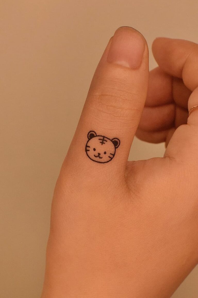 55 Unique Small Finger Tattoo Ideas