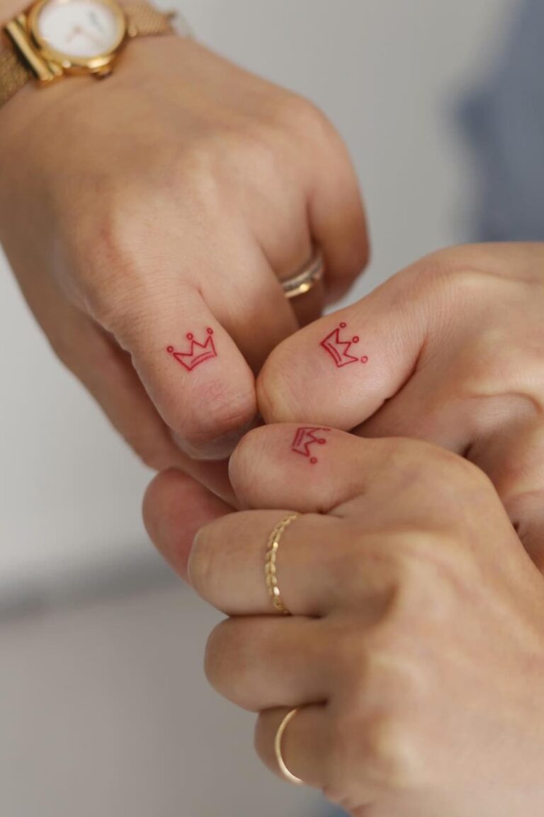 55 Unique Small Finger Tattoo Ideas