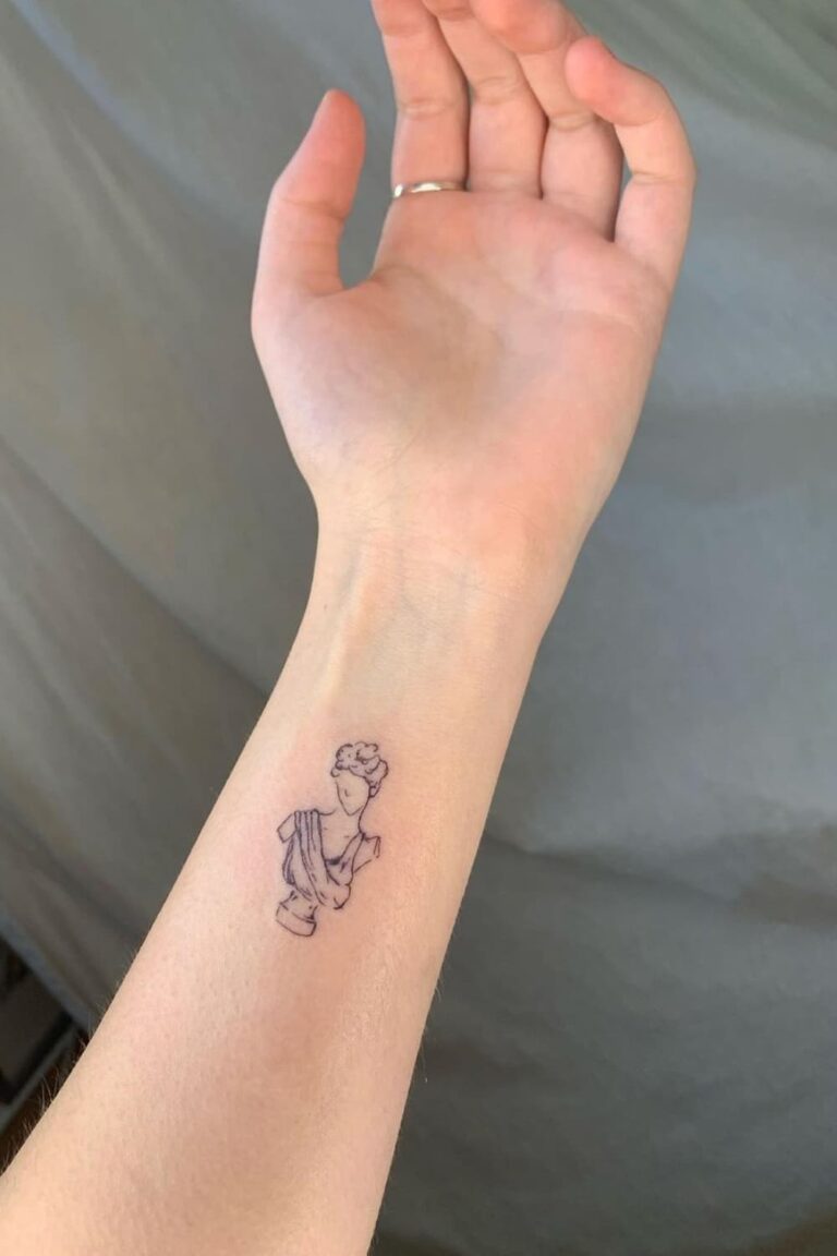 45 Creative Small Tattoo Ideas with Meaning