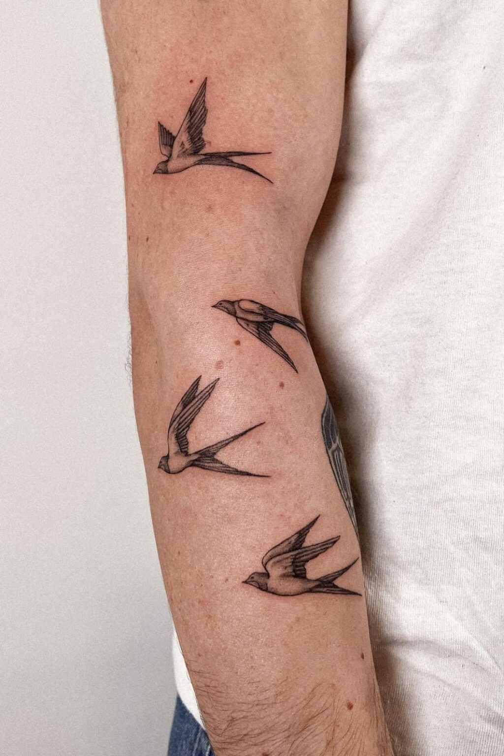 41 Unique Swallow Tattoo Ideas With Meaning