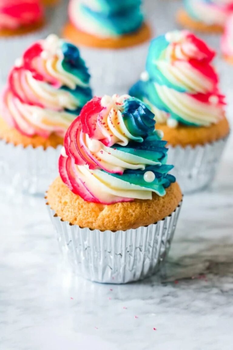 18 Amazing Cupcake Ideas to Celebrate the 4th of July